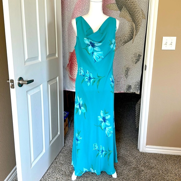 Studio I | Dresses | Nwot Studio I Maxi Dress Size 6 | Poshmark